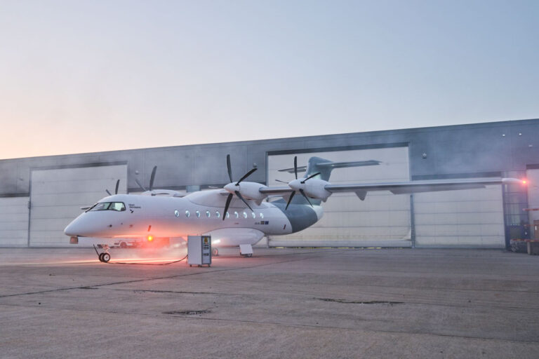 Heart Aerospace unveils full-scale 30-seat hybrid-electric aircraft ...