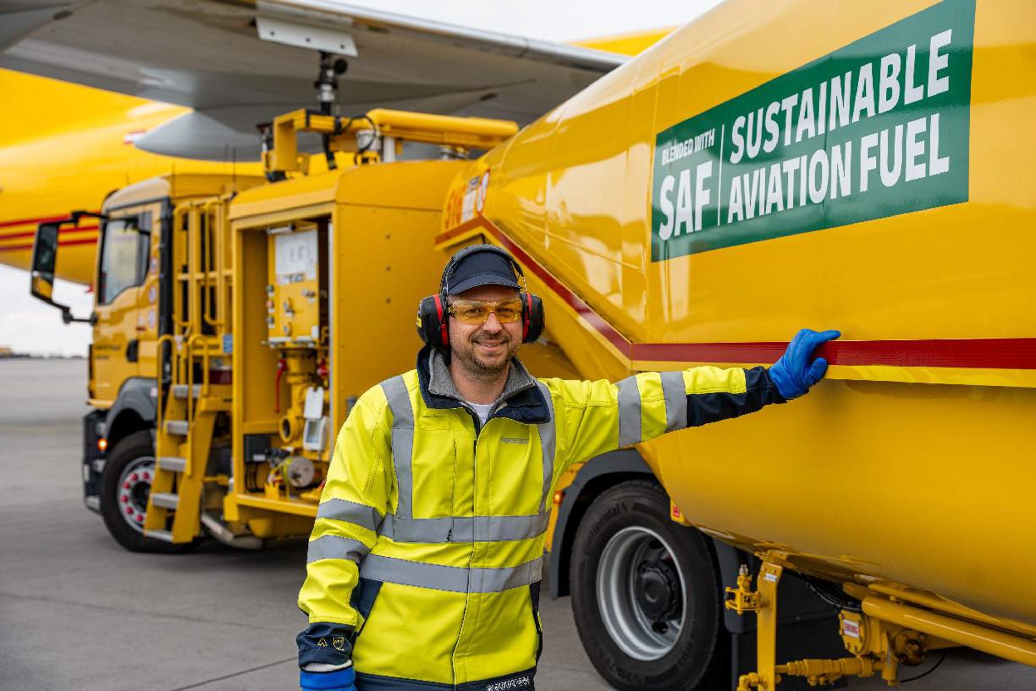 DHL joins top three global SAF purchasers as it triples use of SAF in ...